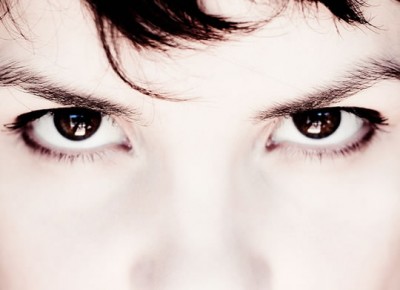 The Item of Clothing That Can Help People Feel Less Angry - PsyBlog