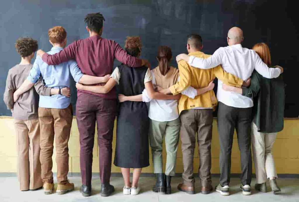 The Wonderful Power Of Belonging To Increase Meaning In Life - PsyBlog